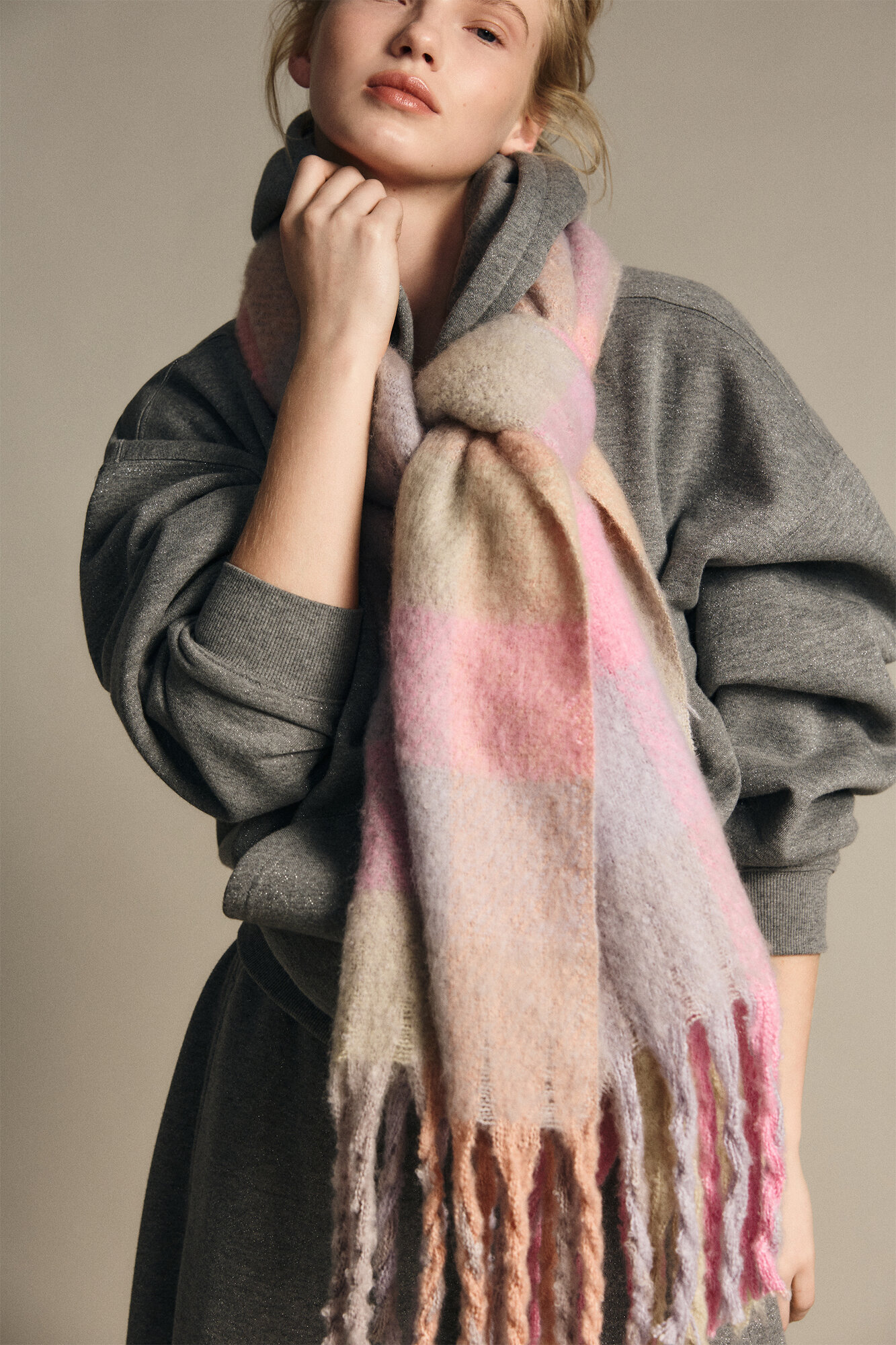 Шарф для женщин