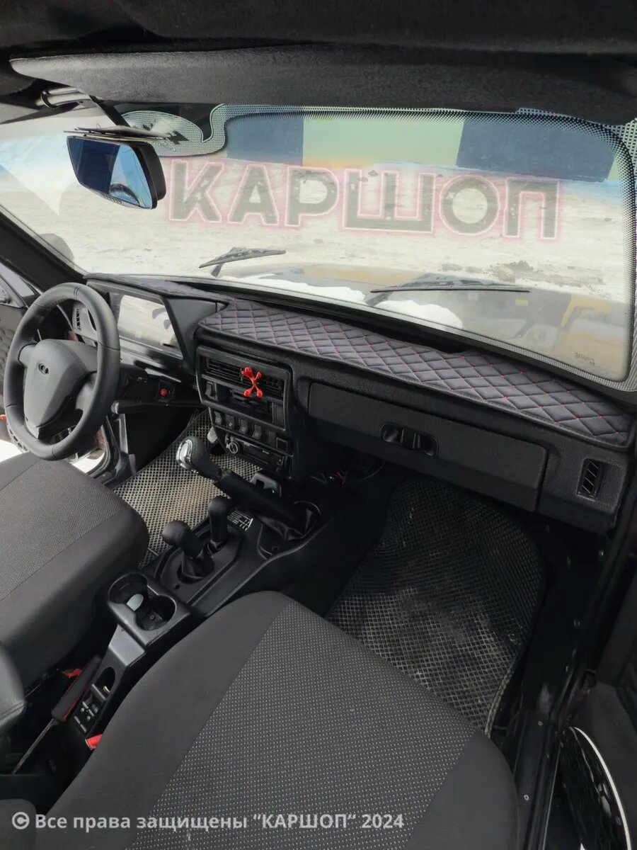 Накидка на панель для Нива 4x4