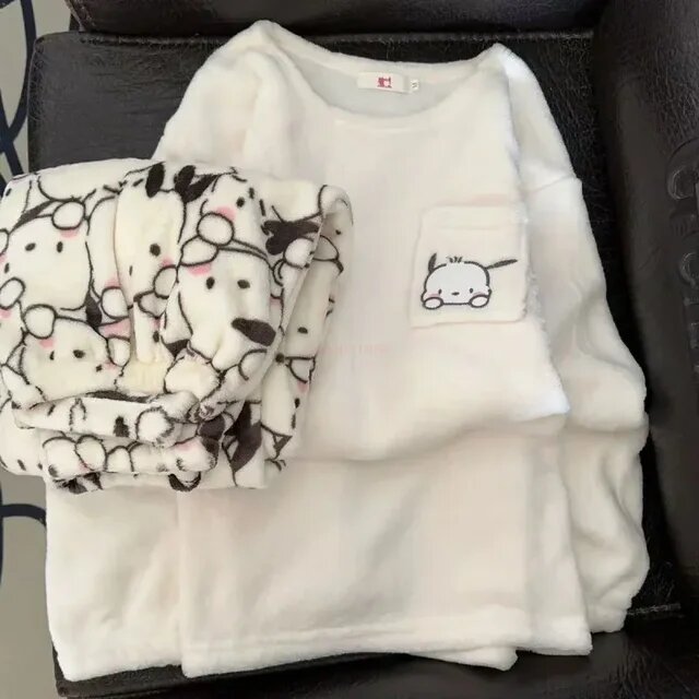 Пижама Kawaii Sanrio Hello Kitty, мягкая, зимняя, фланелевая, мультяшная, женская, новинка, плюс, бархатный, утолщенный, милый, сохраняющий тепло, спортивный костюм, Размер: XL55-62 кг