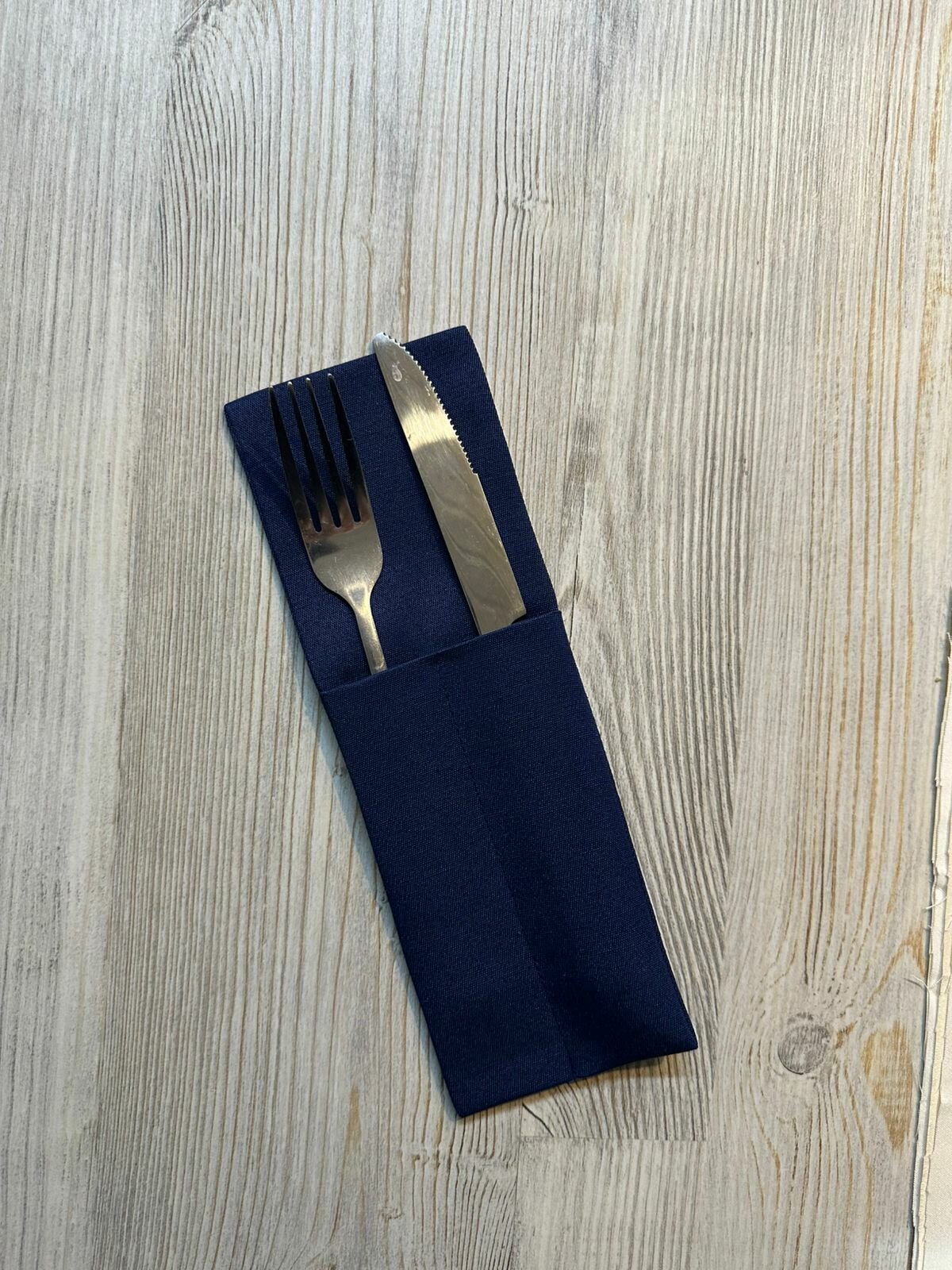 Куверты конверты для столовых приборов 4 штуки.