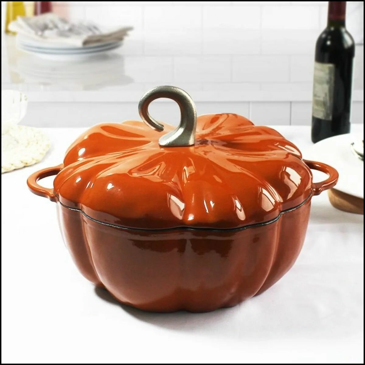 Кастрюля из тыквы эмалированная чугунная 3,7л 30*10*19CM