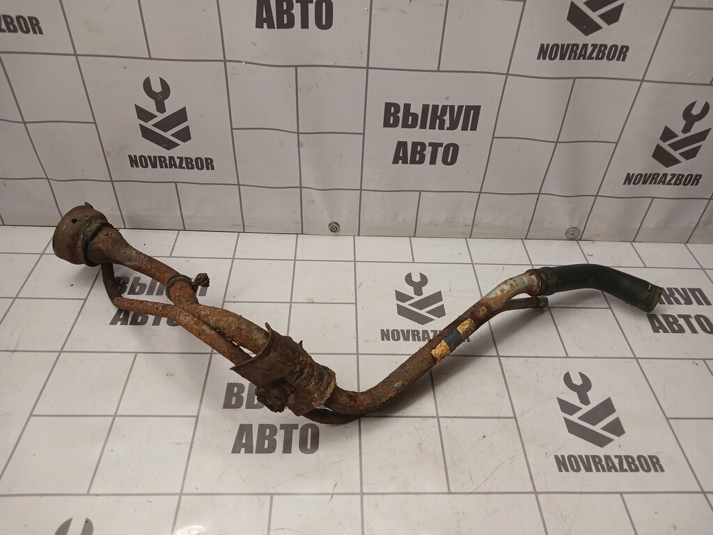 Горловина топливного бака Ford Focus 1 1998-2004