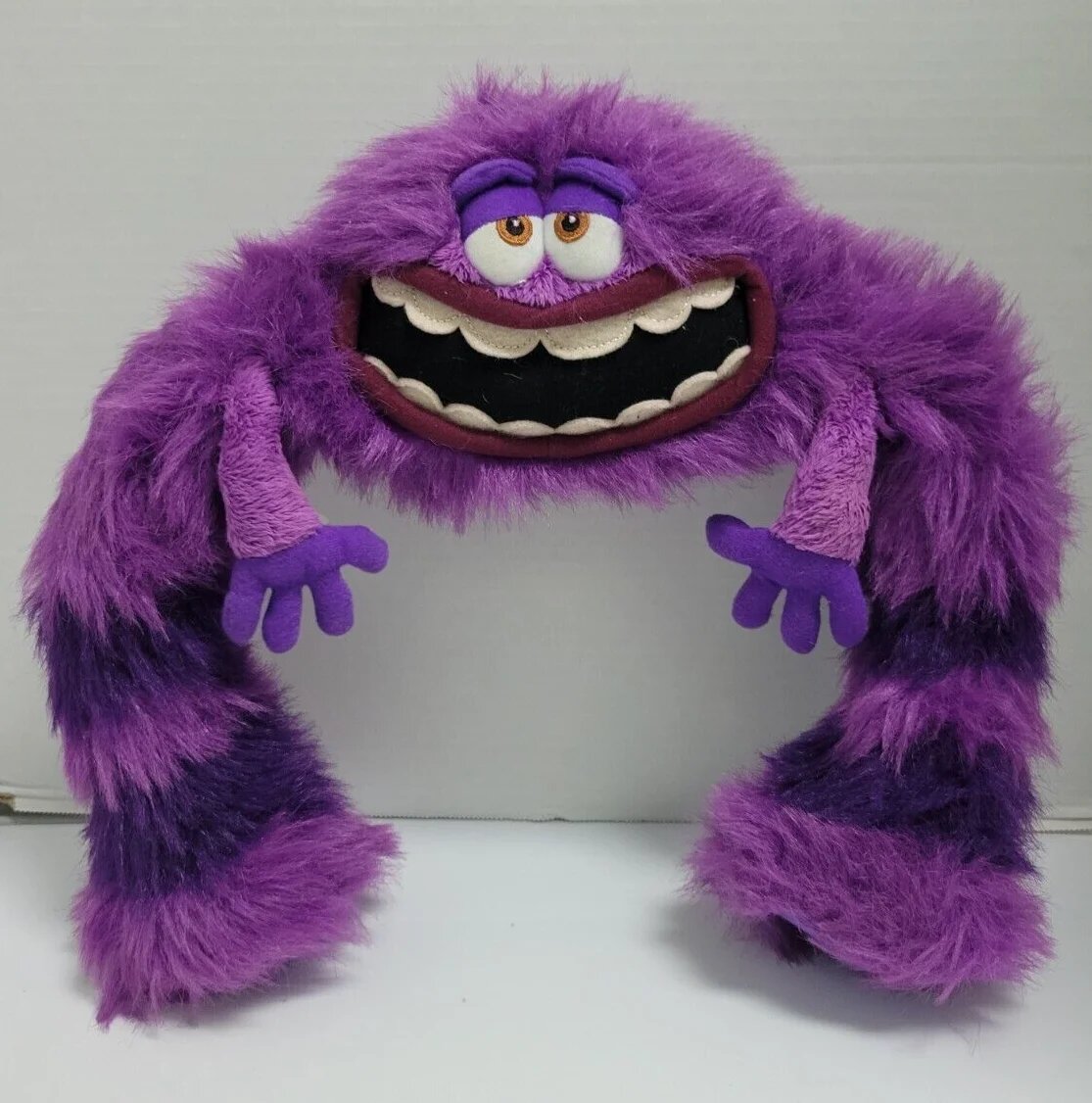 Disney Pixar Monsters Inc University Art Плюшевая игрушка Мягкое животное Фиолетовый Новый