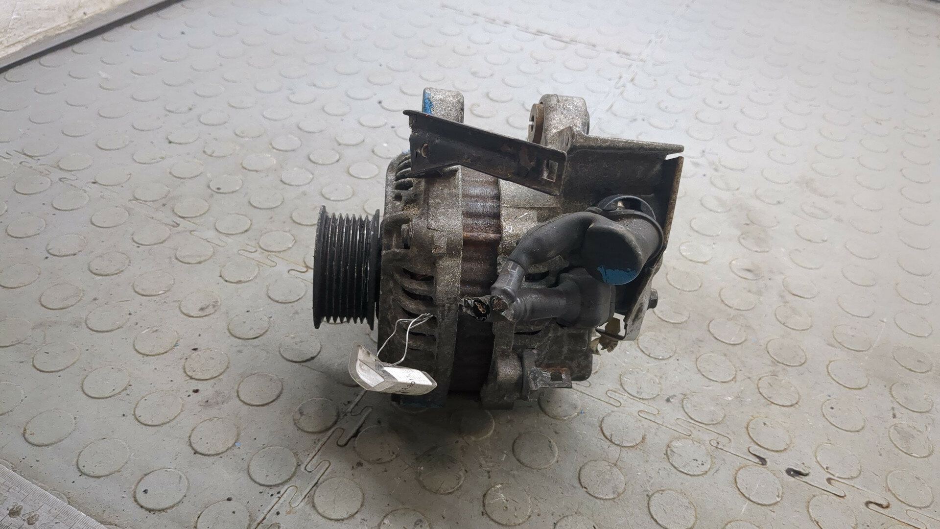 Генератор Honda Civic Б/У