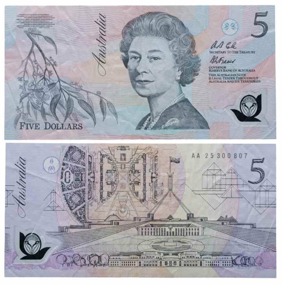 Австралия - 5 долларов 1992 "Старый и новый Парламент, Канберра Елизавета 2" полимер