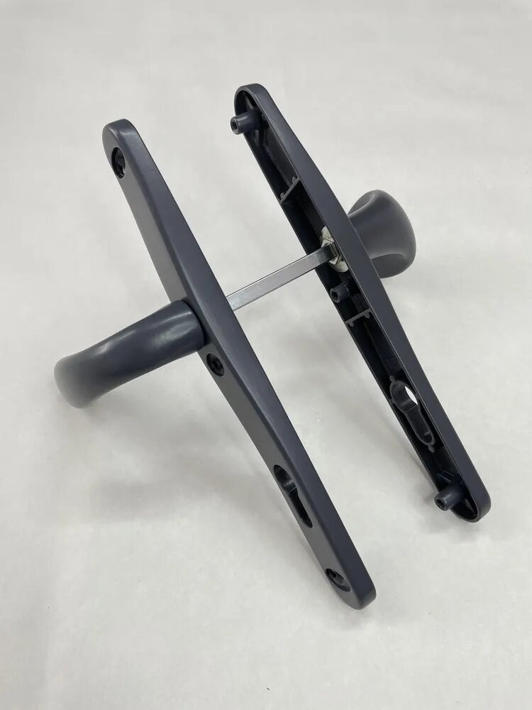 Ручка для калитки нажимная-ухват на планке. Ручка на калитку уличная