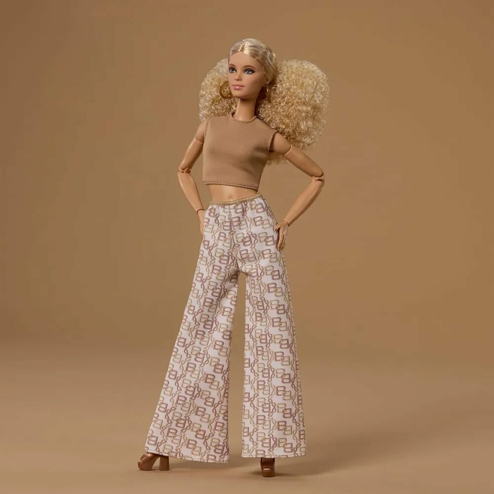 Модель Barbie Basics JJX26
