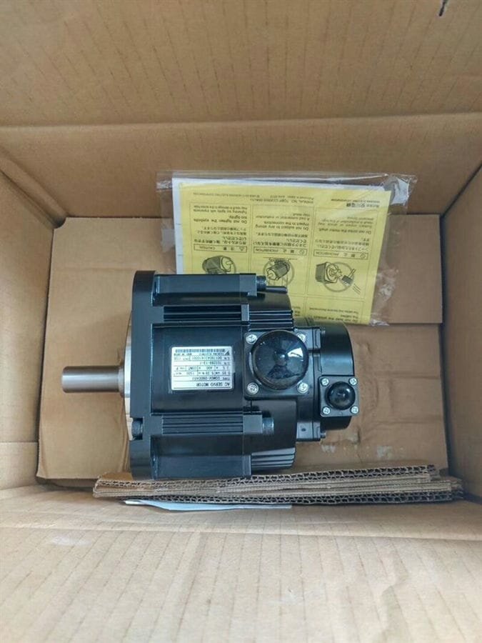 Модуль YASKAWA SGMGV-09DDA61 — фото 1