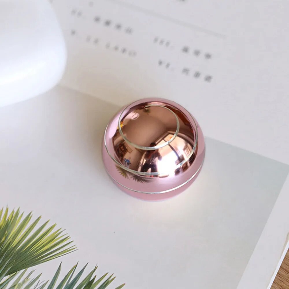 Кинетический вращающийся шар / Настольная игрушка фиджет / Металлический офисный антистресс