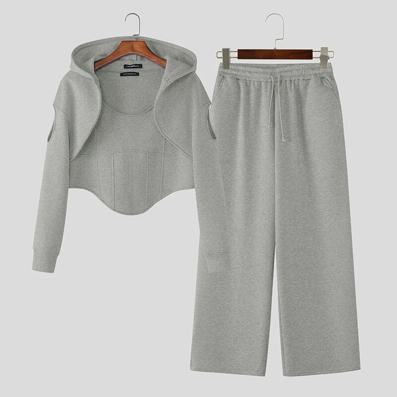 Комплект одежды