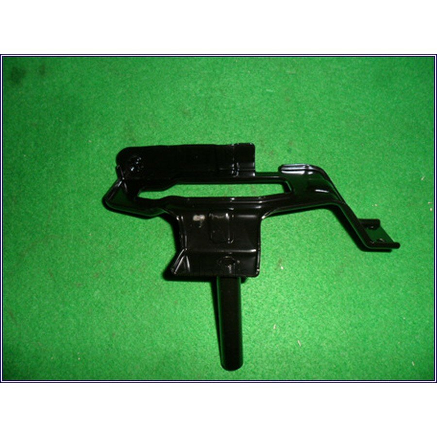 SSANG YONG 6640190611 кронштей