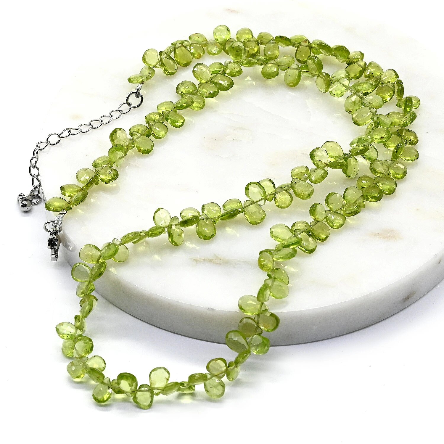 Бусы, хризолит