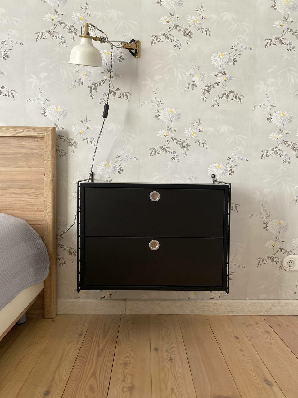 Тумба подвесная для гостиной, для спальни, для прихожей 60х50х30 Черная