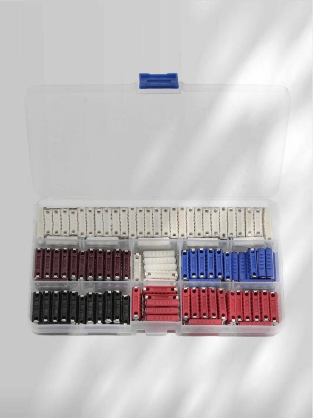 Комплект автомобильных предохранителей (200 шт.)