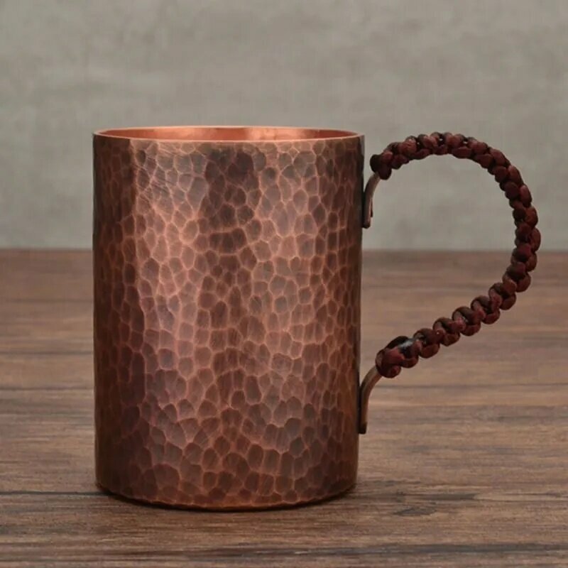 Подарок для мужчины: прочная медная кружка ручной работы, уникальный дизайн， 1 шт，Старый