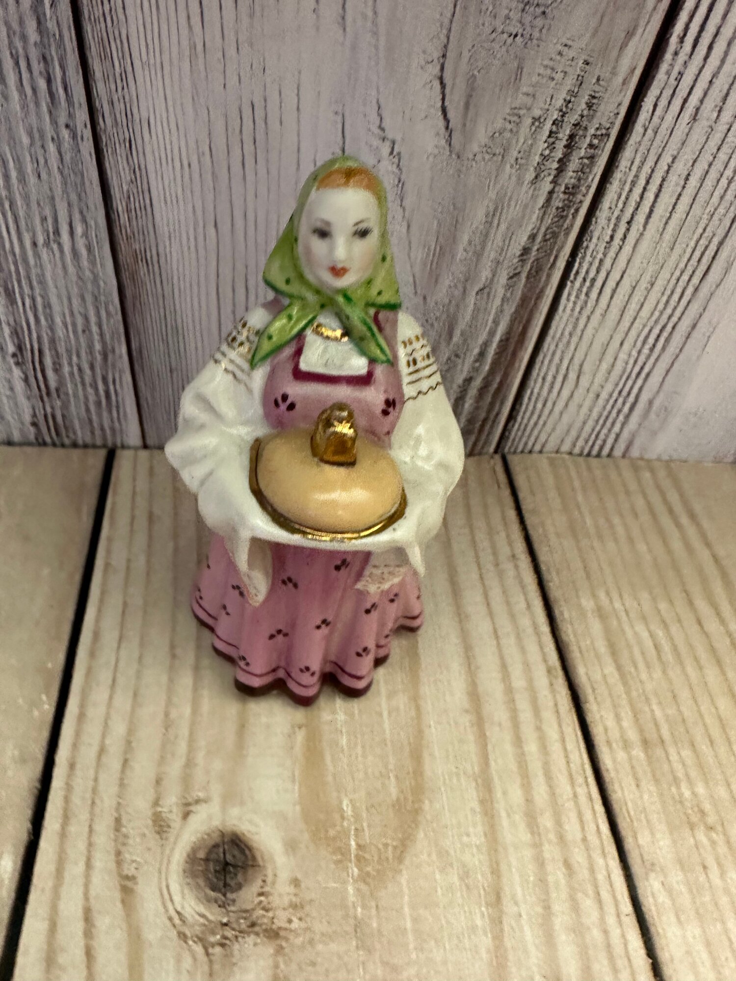 Статуэтка Хлеб и соль Фарфор Дулёво ссср 1960 винтажная коллекционная редчайшая автор А Бржезицкая