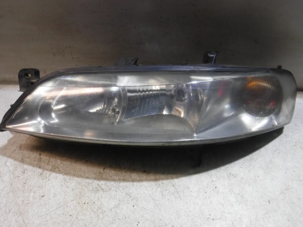 Фара левая Opel Vectra B