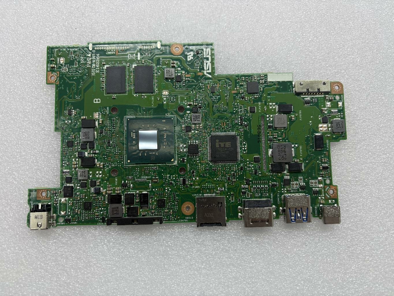 Материнская плата ASUS E203MA донор компонентов(039950)