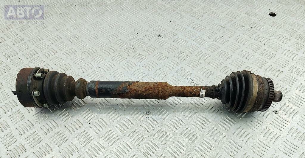 Полуось передняя левая Volkswagen Passat B5