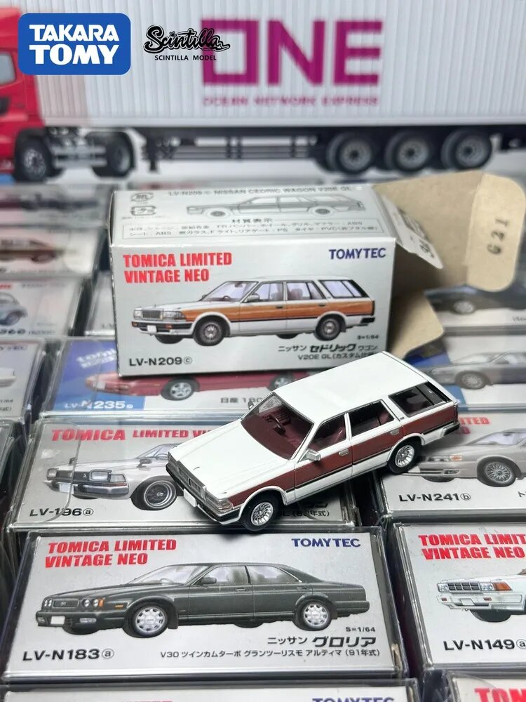 Машинка Tomytec 1/64 Tomica Limited Vintage Tomytec TLV LV-N209c Alloy Car Model Collection Gift