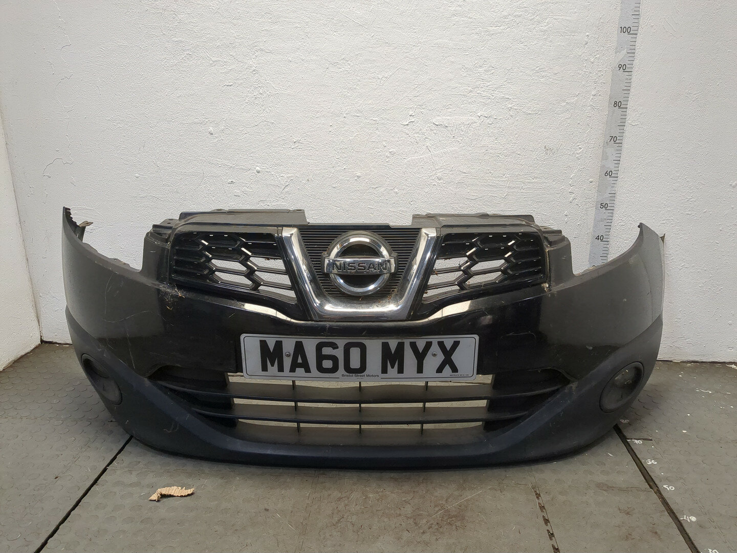Бампер передний Nissan Qashqai Б/У