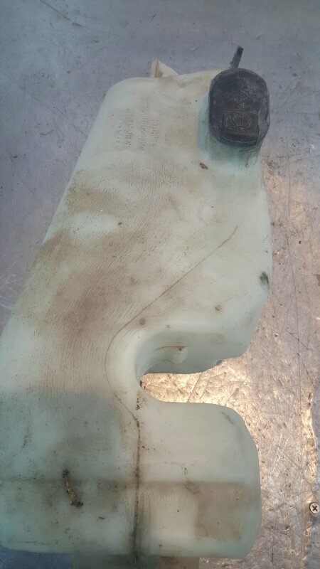 Бачок омывателя Renault Logan LS0G/LS12 K7JA710 8200609549