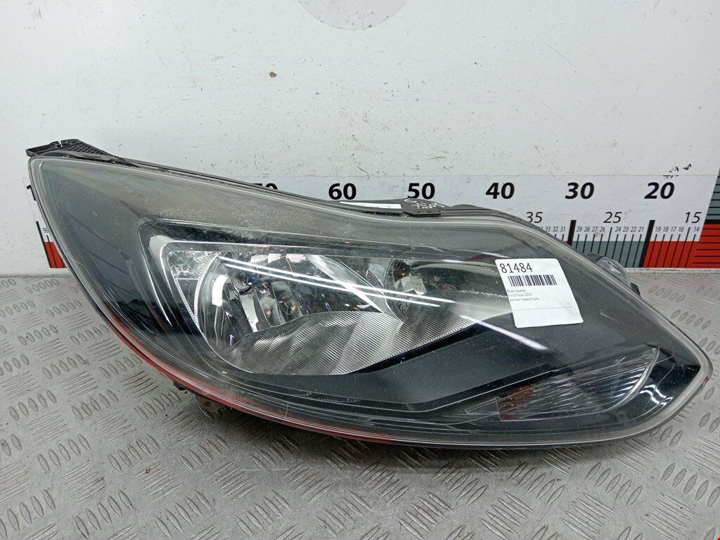 Фара правая Ford Focus 3 1873934 арт. 2213356