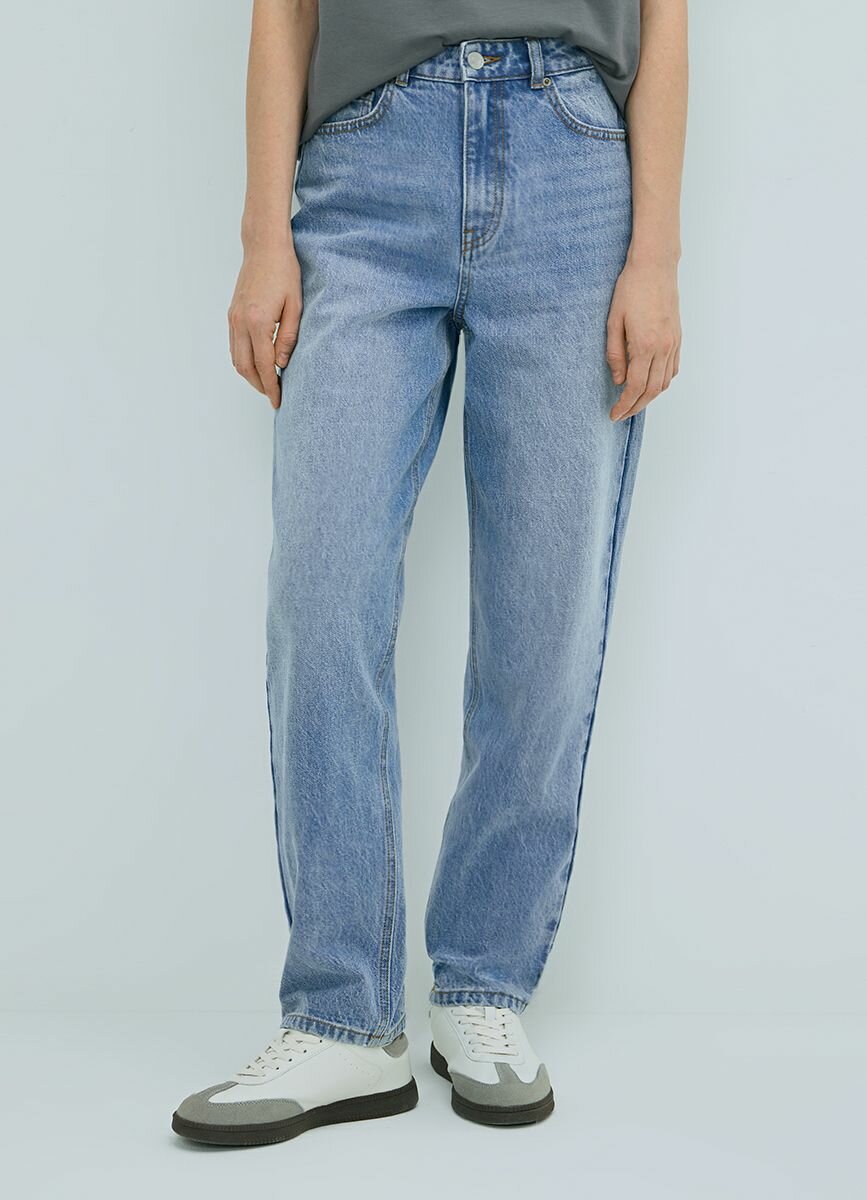 Джинсы 