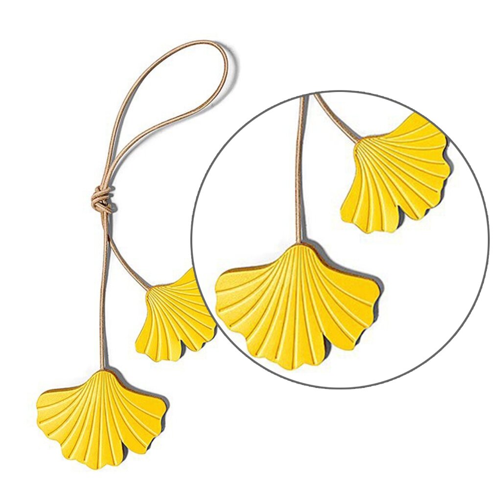 Смешные подвески для автомобиля - кожаные украшения в виде кленовых листьев