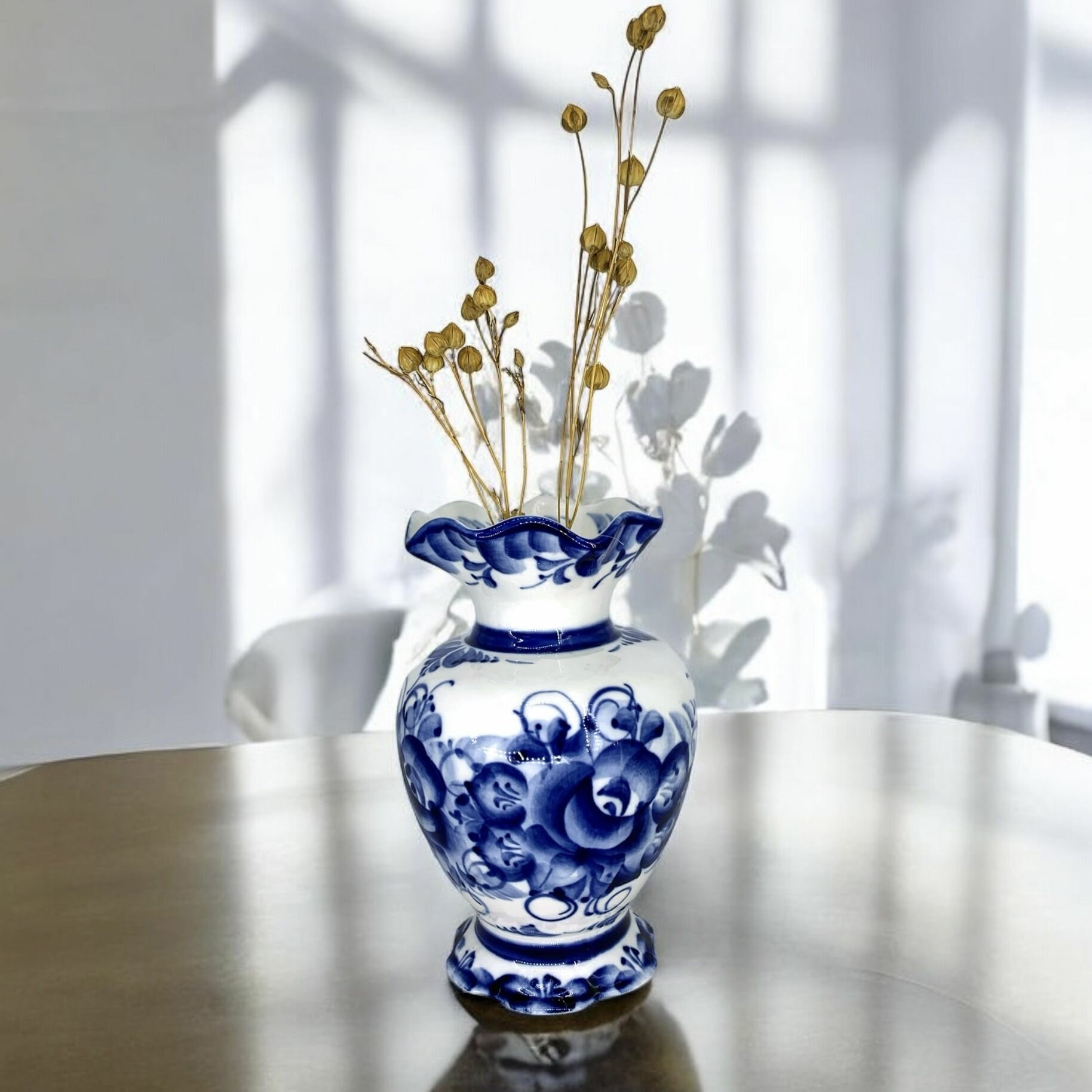 Ваза "Цветы" 17 см гжель фарфор ручная работа