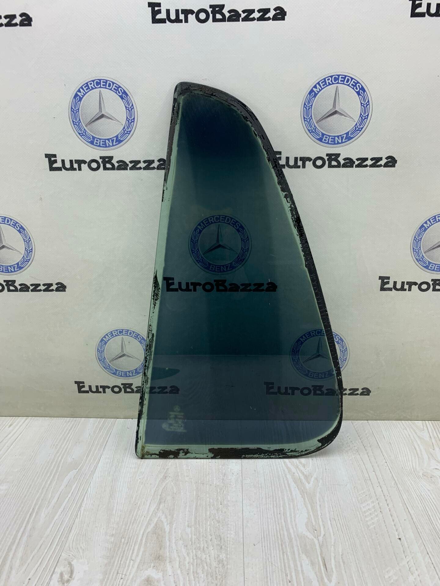 Форточка задней левой двери Mercedes W163 A1637350109