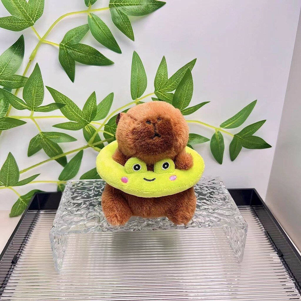 Любовный капибара мягкая брелок милый животное кулон для девочек модные сумки зеленая лягушка 11 см золотой брелок
