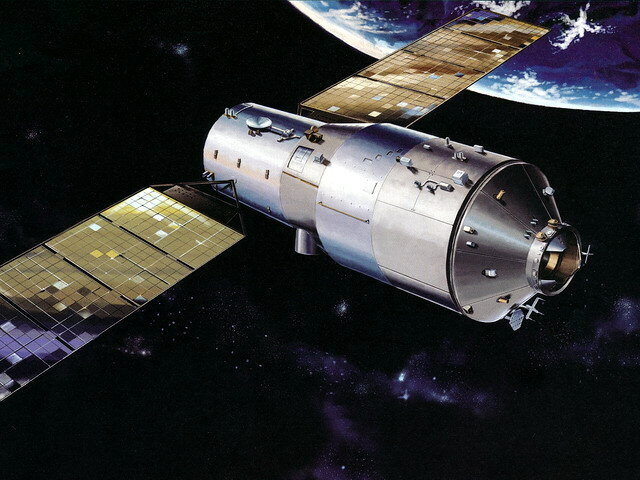 L4805 GWH Китайский космический аппарат Tiangong-1 1/48