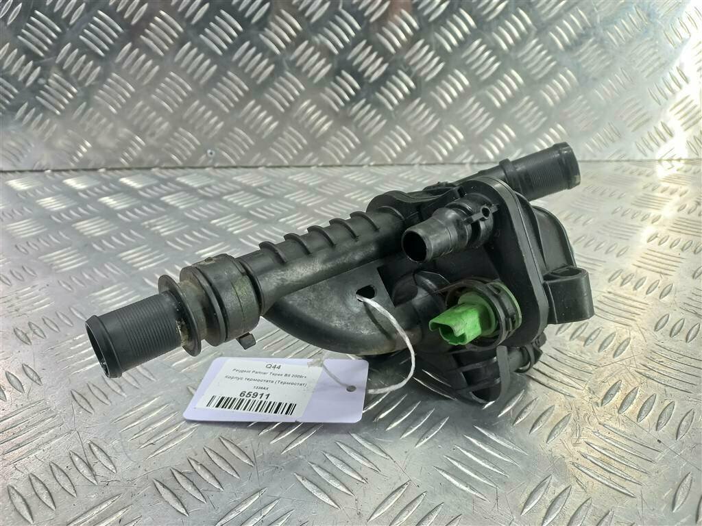 Корпус термостата Б/У для Peugeot Partner II рестайлинг (2012—2015) 1336AX