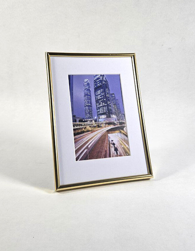 Пластиковая фоторамка 15x21 с паспарту для фото 10х15, постер, золотистая GF 6620