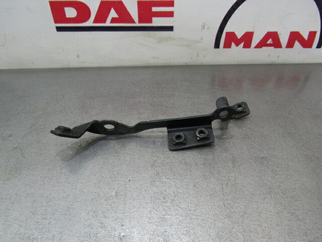 Кронштейн крепления трубки системы охлаждения двигателя DC12 Scania P, R, G