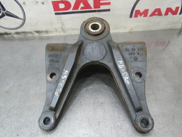 Кронштейн передней рессоры Mercedes Axor, Actros