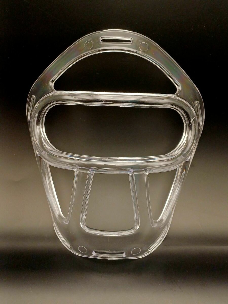 Забрало (стекло, маска) для шлема для карате и единоборств