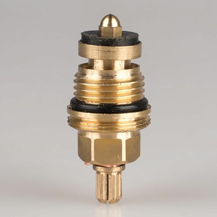 Кран-букса Comfort Factor "Люкс", 0,5 дюйма, резина, 20 шлицов, под крест, 65 г, универсальная, с разрезом (51812)