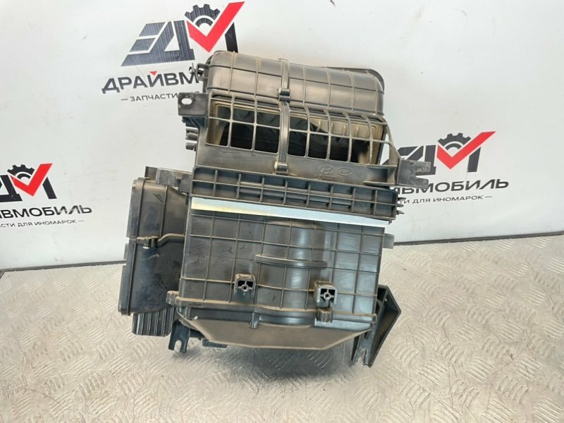 Б/У корпус мотора отопителя Kia Ceed 2009 ED G4FC nбез мотора, присутствует трещина на креплении 66107 Hyundai-KIA арт. 972...