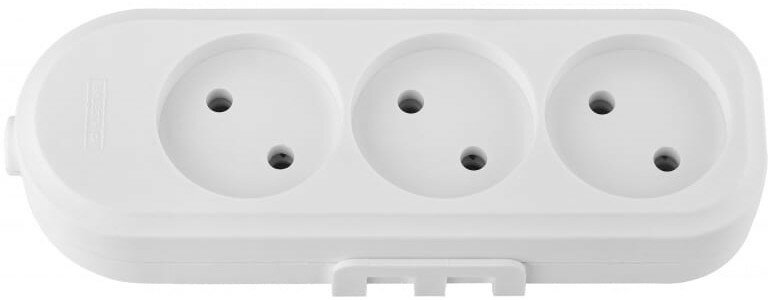 Колодка для удлинителя 3 розетки 16А/3500 Ватт, с кронштейном. Беларусь.