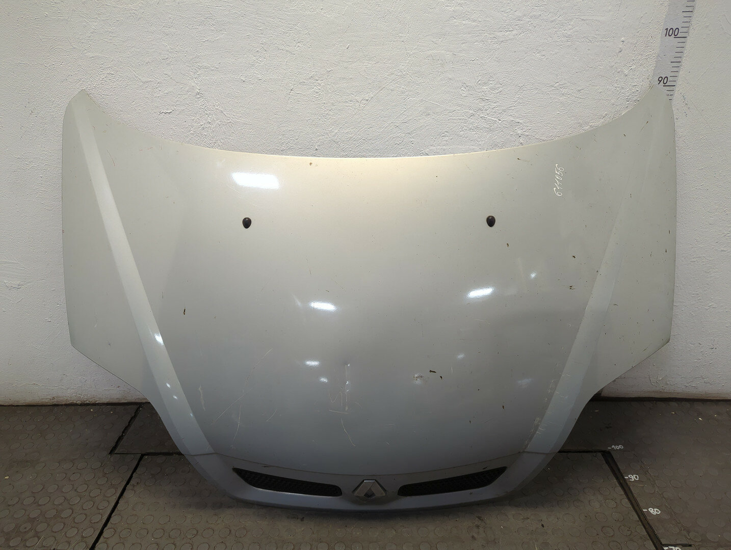 Капот Renault Scenic Б/У