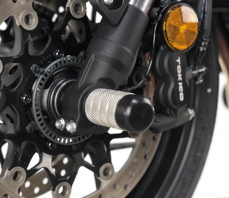 Пеги в ось переднего колеса HONDA CB1000R 18- CRAZY IRON