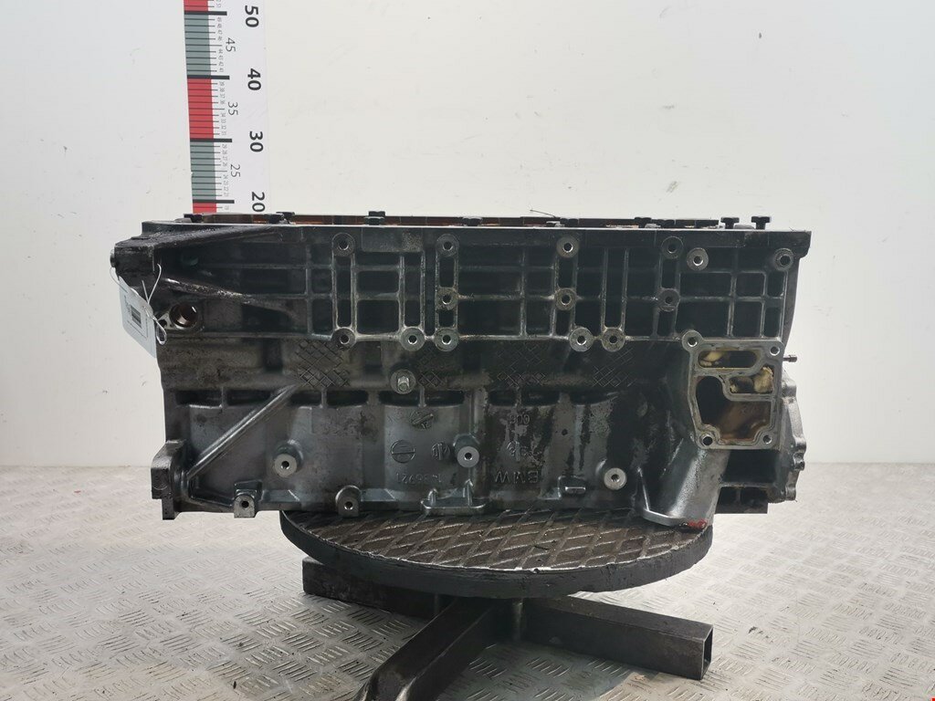 Блок двигателя (блок цилиндров) BMW 3-Series (E46) 1436921 арт. 2238807