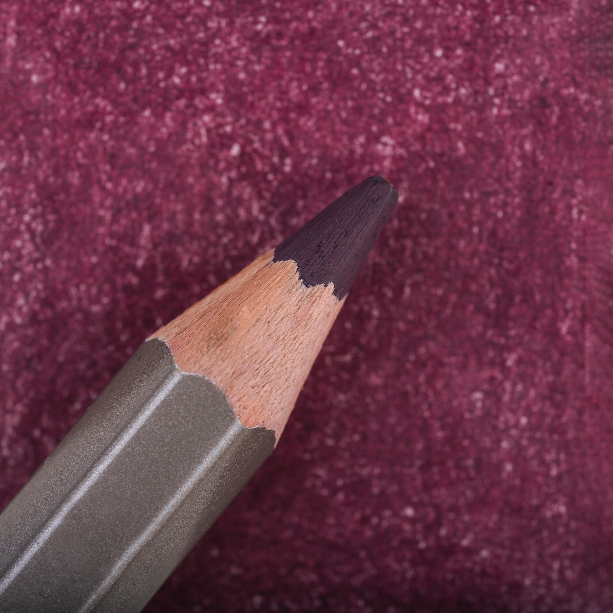 Карандаш цветной GRAFART PRO №022 бордовый глухой