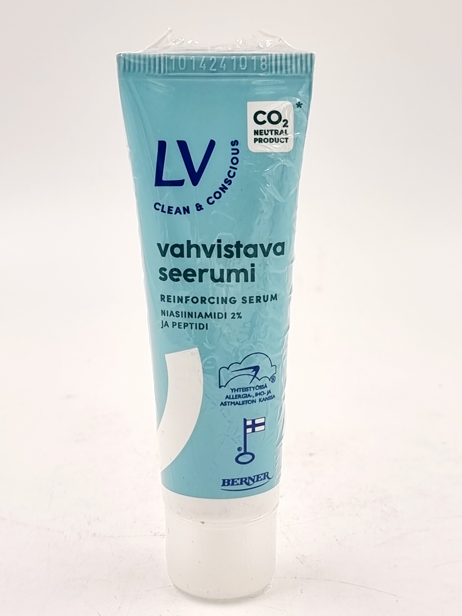 LV укрепляющая сыворотка для лица с пептидами и ниацинамидом 2%, 30 мл (из Финляндии)