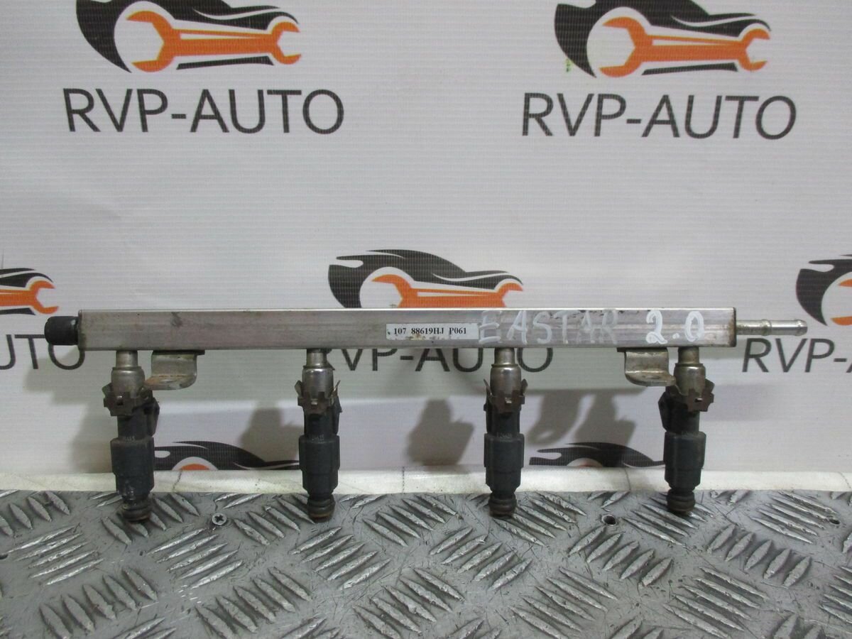 Рейка топливная (рампа) Chery Eastar 2008-2013 2.0 A111121010