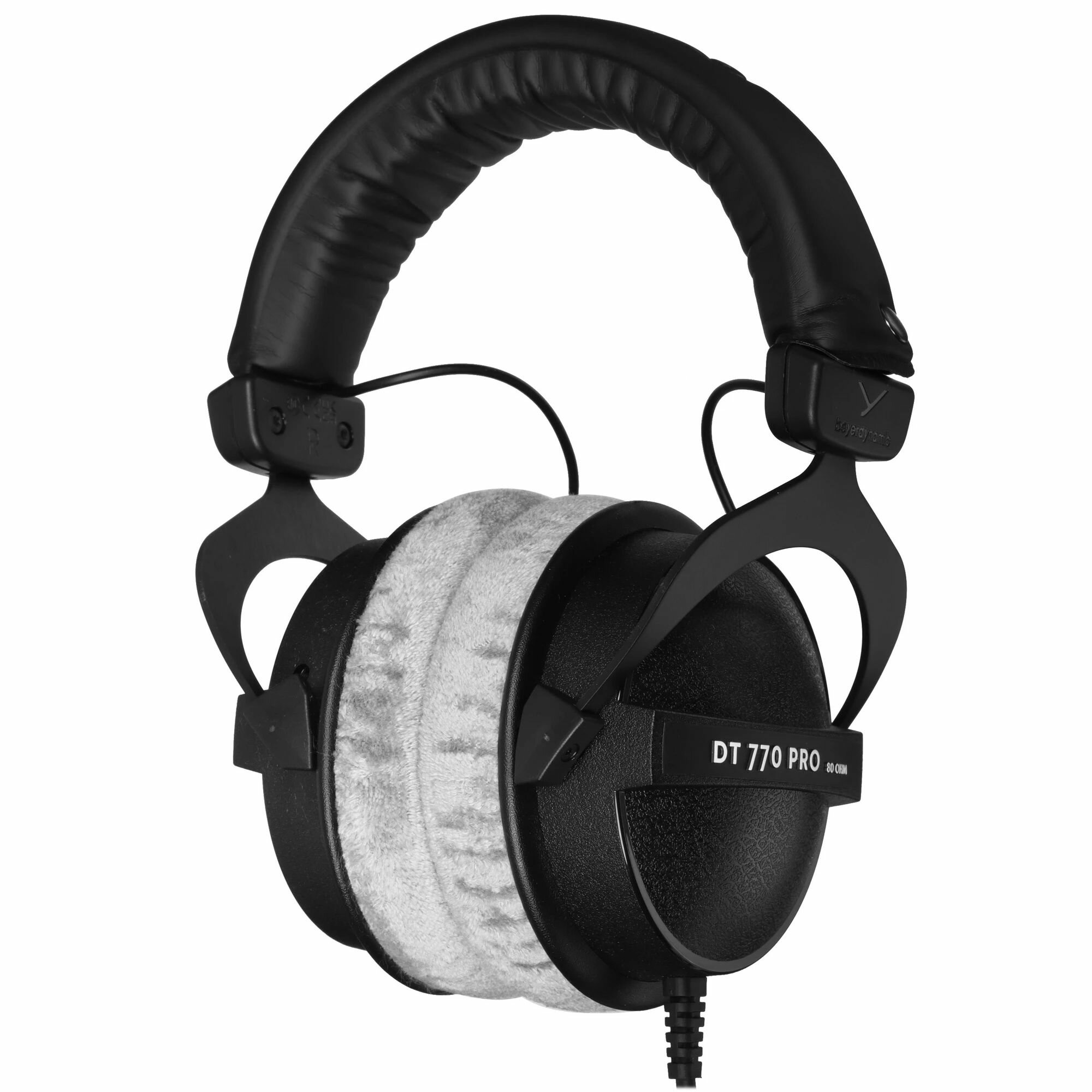 Закрытые наушники Beyerdynamic DT 770 PRO 80 OHMS черный 80 Ом