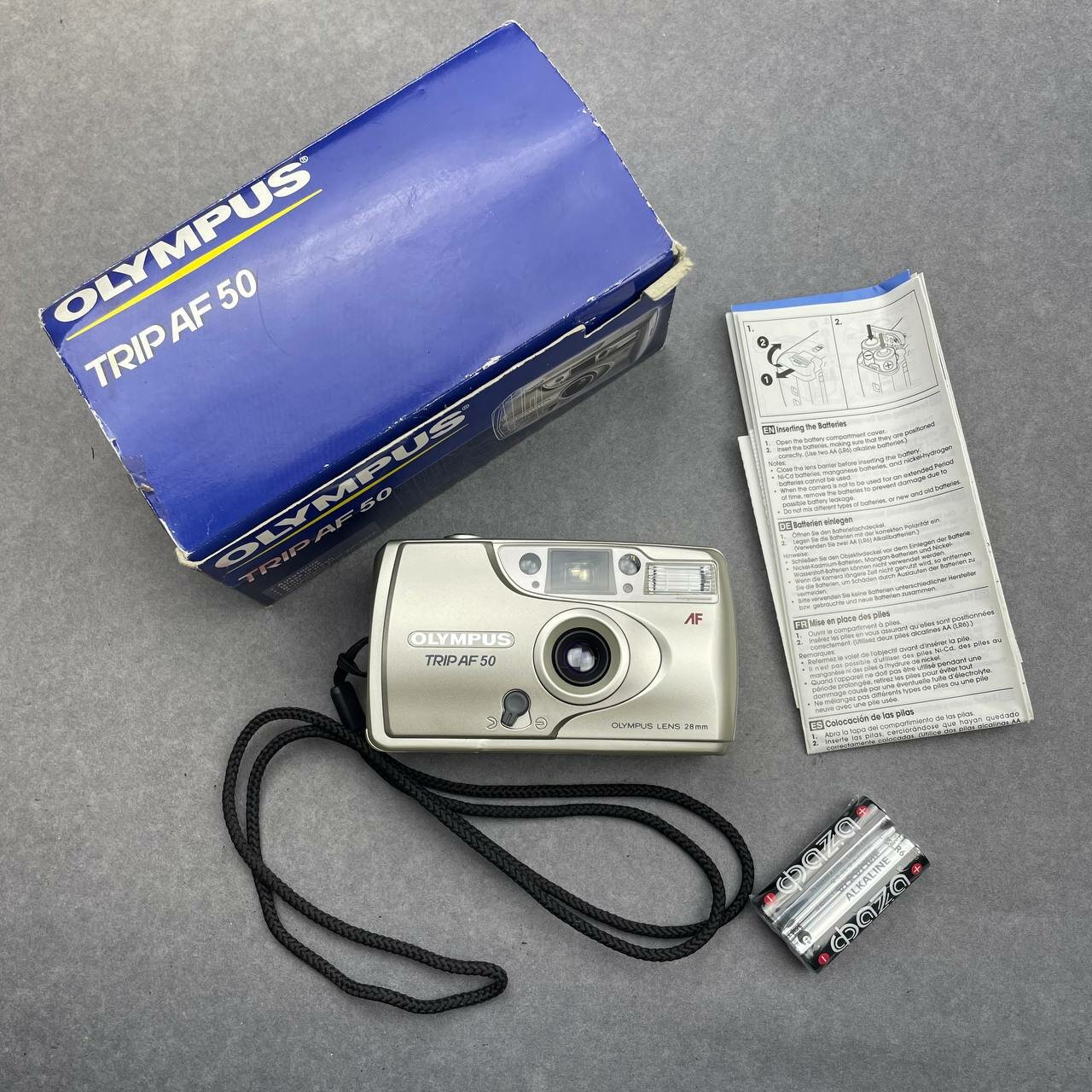 Винтажный пленочный фотоаппарат Olympus TRIP AF 50, с коробкой