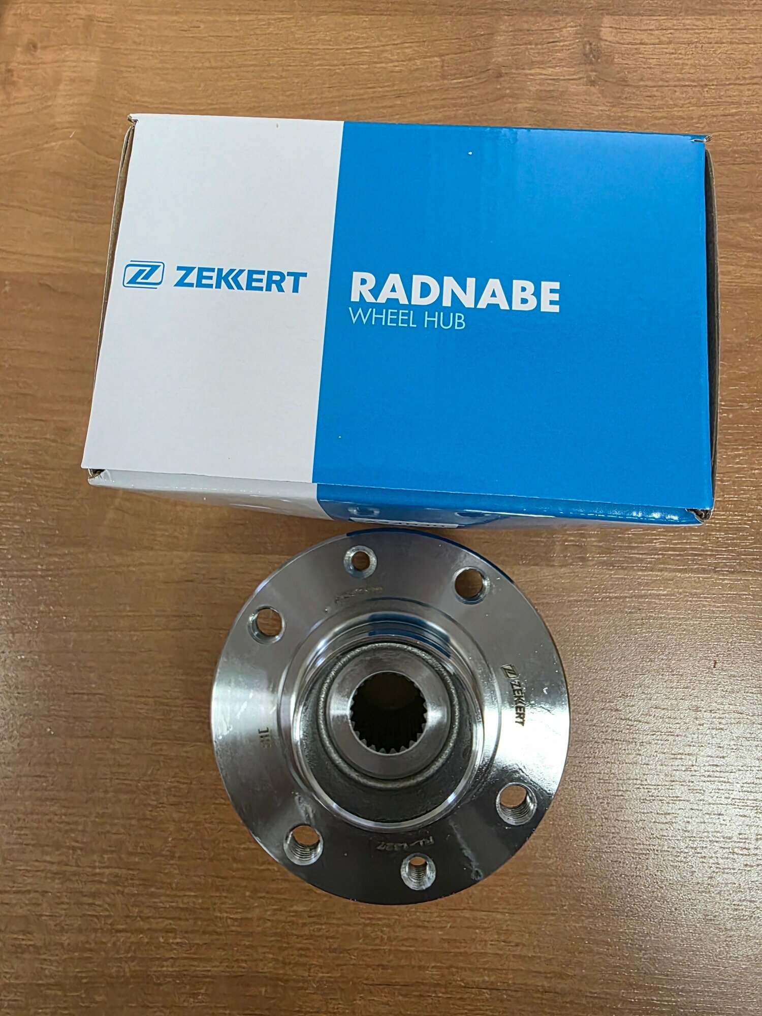 Ступица передняя 23 шлица Renault Megane II 2002-2009 Рено Меган 2 Германия